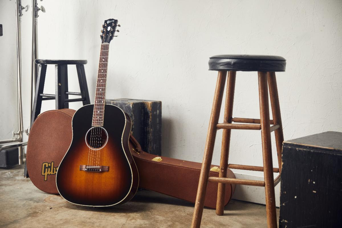 Gibson Custom Shop Unveils Its Third Collaboration with Keb' Mo' - 12 ...