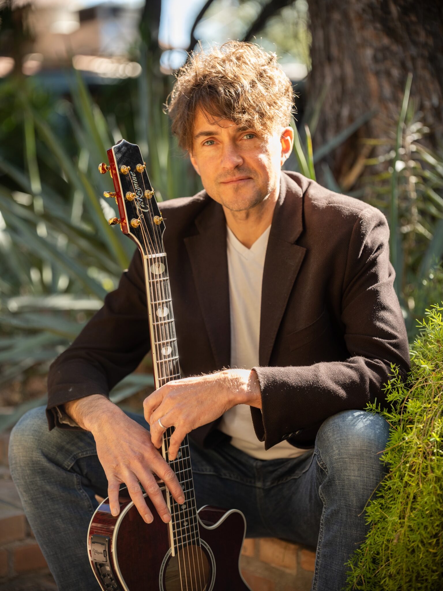 Troubadour-Guitarist Ryan David Green On All Cylinders with His Solo ...